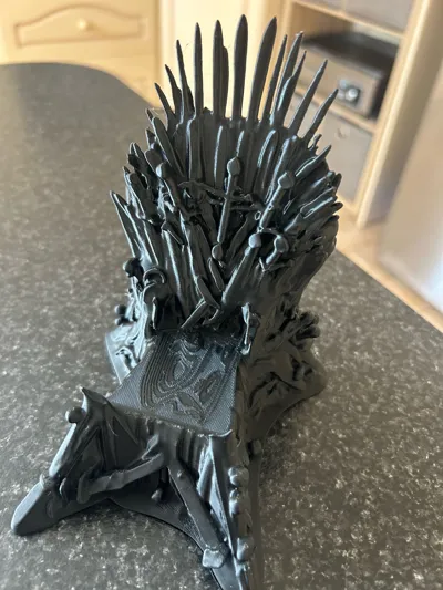 Iron Phone Throne - GOT Phone Stand - Free 3D Print Model - MakerWorld