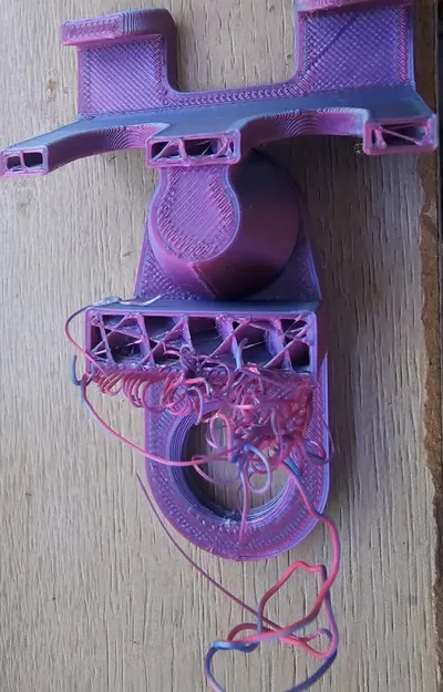Turnable Phone Stand with desk clamp - Free 3D Print Model - MakerWorld
