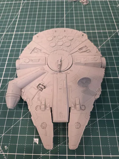 Millennium Falcon Star Wars - Free 3D Print Model - MakerWorld