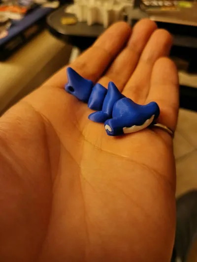 Mini Articulated Hammerhead Shark - Free 3D Print Model - MakerWorld