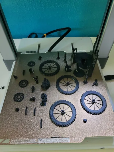 Mini Surron Light Bee X Scale (Electric Dirt Bike) by How2Random ...