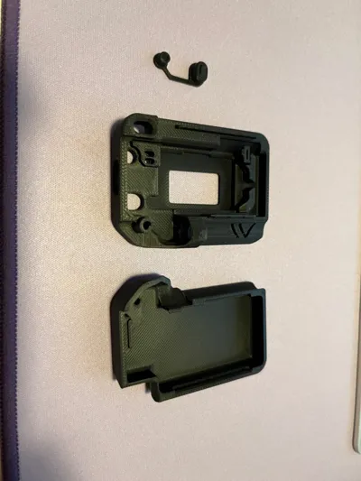 H1 - Case for Heltec V3 running Meshtastic by simon.muzi - MakerWorld