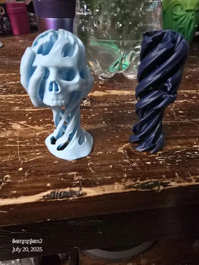 Skull Grip Impossible Pass Through Fidget by FilliFuu MakerWorld ...