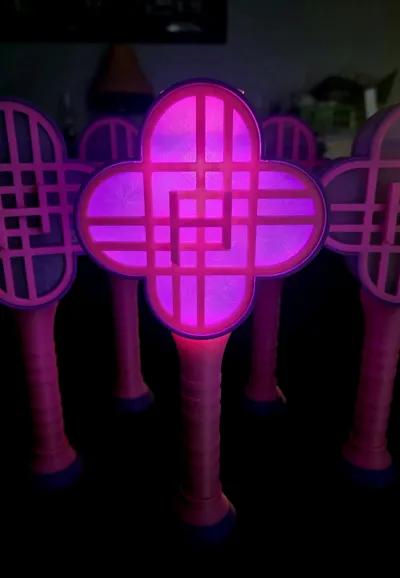 Huntr/x Light Stick – Glow Up Edition - Free 3D Print Model - MakerWorld