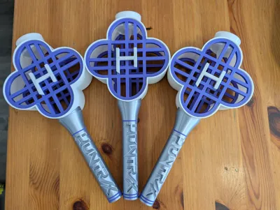 Huntr/x Light Stick – Glow Up Edition - Free 3D Print Model - MakerWorld