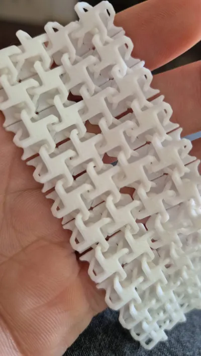 Infinitely Extendable Printed Fabric - Free 3D Print Model - MakerWorld