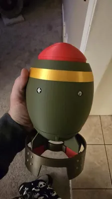 Fallout Mini Nuke – With Internals - Free 3D Print Model - MakerWorld