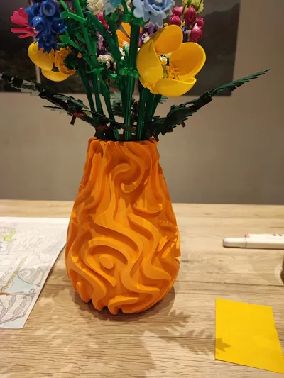 Swirl Pattern Vase by jwalker55 - MakerWorld