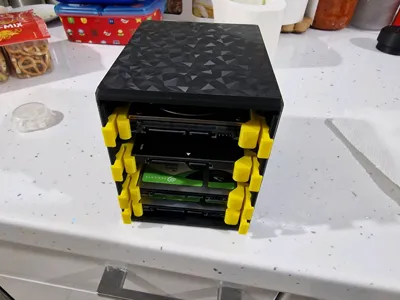Modular Stackable 2.5" HD/SSD Enclosure - Free 3D Print Model - MakerWorld