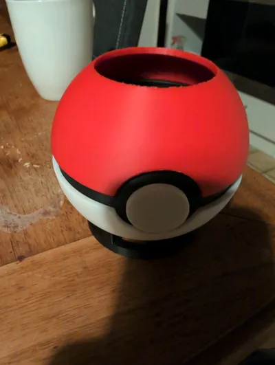 Pokemon Pokeball pen holder with stand - Free 3D Print Model - MakerWorld