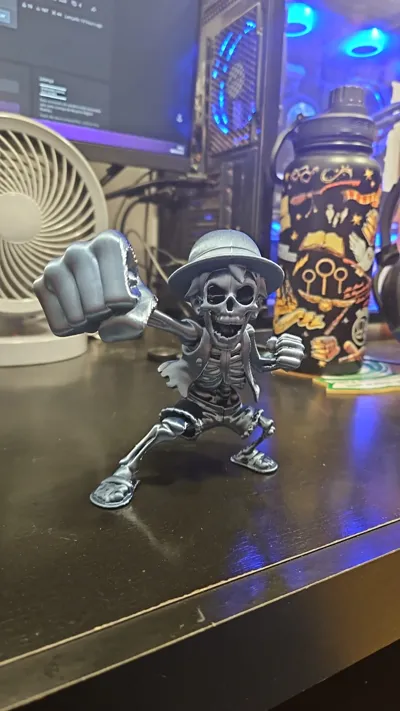 One Piece Luffy Skeleton Figure Punch Pose - Free 3D Print Model ...