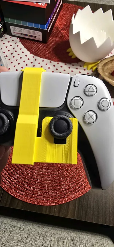 PS5 Controller Golf Assist - PGA - Free 3D Print Model - MakerWorld