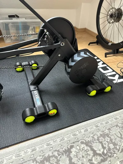 Kickr Core 2 Rocker Feet for tennisballs by punkti MakerWorld: Download ...