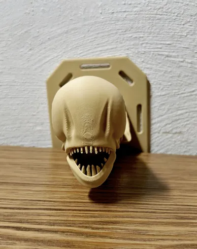 Alien Chestburster Prop - Free 3D Print Model - MakerWorld