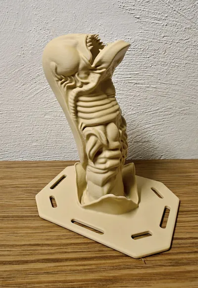 Alien Chestburster Prop - Free 3D Print Model - MakerWorld