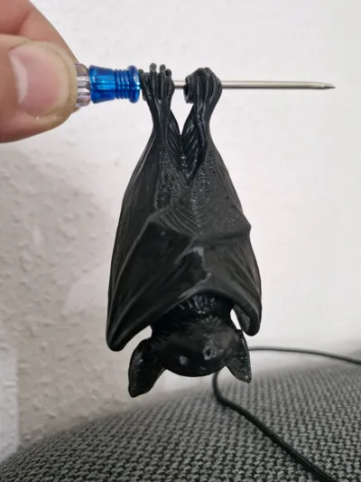 Realistic Hanging Bat Model - Free 3D Print Model - MakerWorld