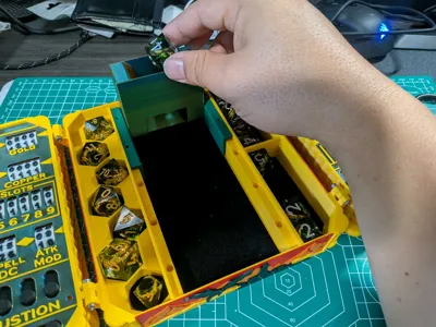 Chest of Superior Tracking - More Themes (b) - Free 3D Print Model ...