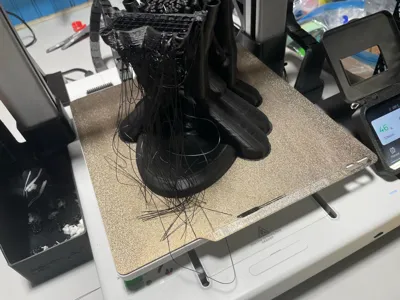 Xenomorph Alien Desk Lamp - Free 3D Print Model - MakerWorld