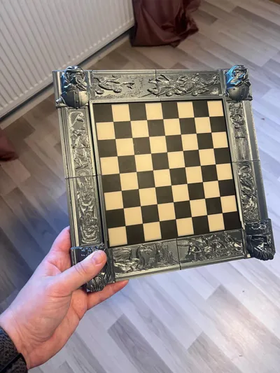 Epic Chess – Orcs vs Humans (Magnetic) - Free 3D Print Model - MakerWorld