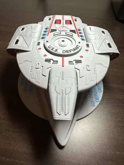 Defiant - Defiant Class by martin.taichl MakerWorld: Download Free 3D ...