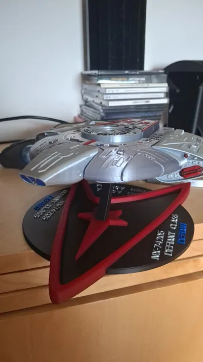 Defiant - Defiant Class by martin.taichl MakerWorld: Download Free 3D ...