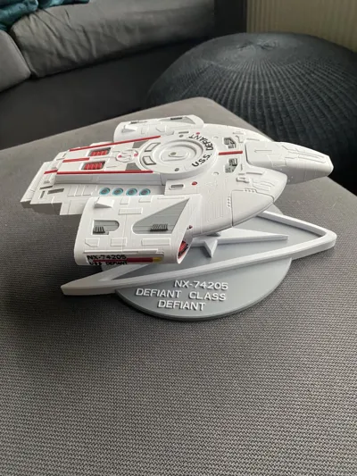 Defiant - Defiant Class by martin.taichl MakerWorld: Download Free 3D ...