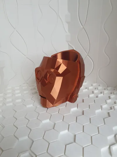 C3-POT - A Star Wars Low-Poly Vase by Gatto - MakerWorld