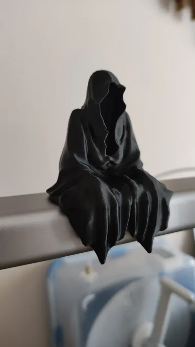 A STATUE OF A SITTING GHOST by yaroslav haievskyi MakerWorld: Download ...