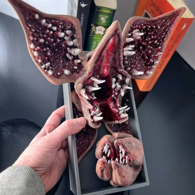 Demogorgon Book Nook and Wall Mount - Free 3D Print Model - MakerWorld