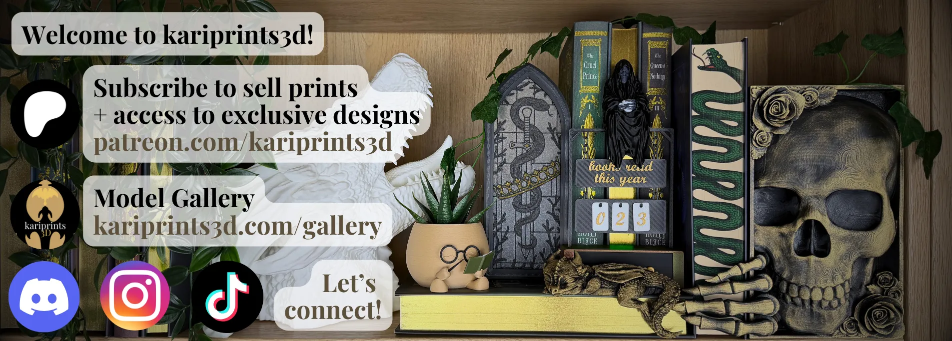 Xmas Bookish Ornament / Keychain - Free 3D Print Model - MakerWorld