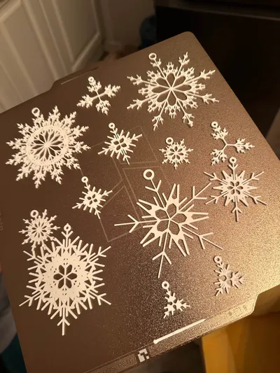 Infinite Unique Snowflake Generator - Free 3D Print Model - MakerWorld