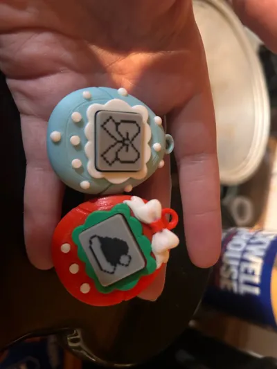 Pom pom V-Pet — Fidget Clicker Keychains - Free 3D Print Model - MakerWorld