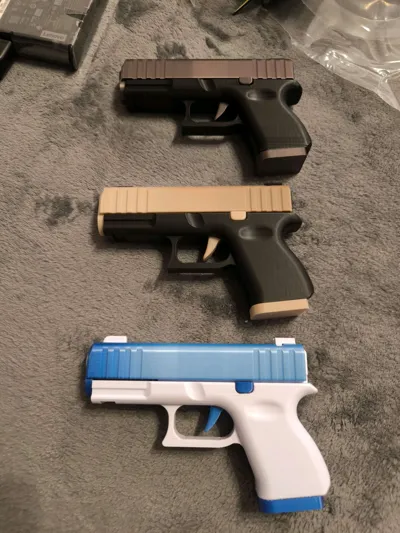 Glock Fidget Keychain – Slide-Action Toy - Free 3D Print Model - MakerWorld