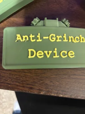 Grinch Claymore Mine Ornament - Free 3D Print Model - MakerWorld