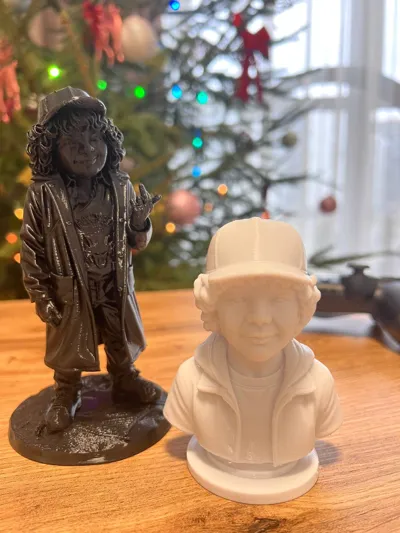 DUSTIN (STRANGER THINGS) -HELLFIRE CLUB - CHIBI - Free 3D Print Model ...