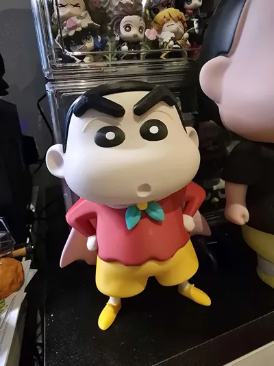 Crayon Shin-chan estilo Superman 20cm (piezas desmontadas no requiere ...