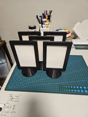 Simple Picture Frame w/ Stand - Free 3D Print Model - MakerWorld