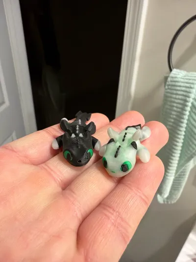 HTTYD Toothless Kids Flexi Dragons+Keychain (AMS) - Free 3D Print Model ...