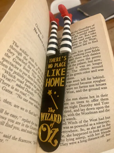 Wicked Witch Bookmark - Free 3D Print Model - MakerWorld