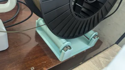 Spool Holder holding up to large 3kg spools by Tech with Kramer MakerWorld: Download Free 3D Models