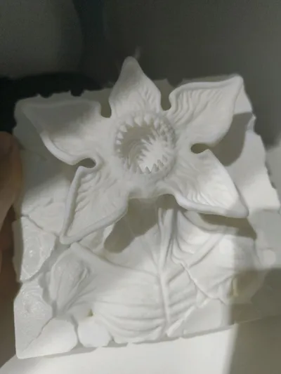 Demogorgon (Stranger Things) - Relief Sculpture - Free 3D Print Model ...