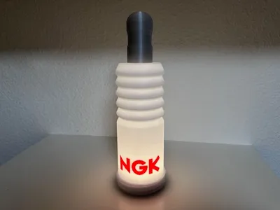 Spark Plug Lamp by Xander Designs - MakerWorld