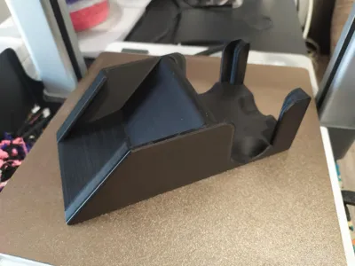 Playing cards dispenser - Free 3D Print Model - MakerWorld