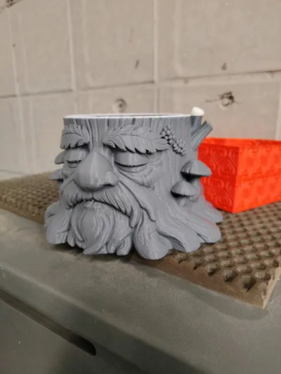 Forest Spirit Tree Stump Planter Decorative Cachepot - Free 3D Print ...