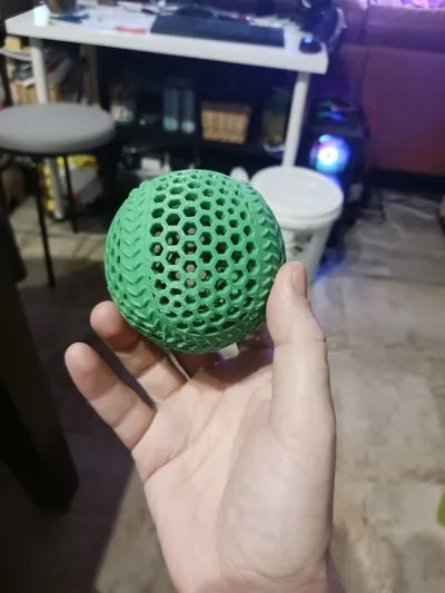 Airless Baseball Wiffle Softball Ball v2.0 by filete3d MakerWorld ...