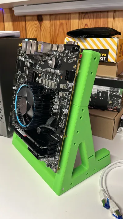 ATX Open PC Frame by Heblyz - MakerWorld