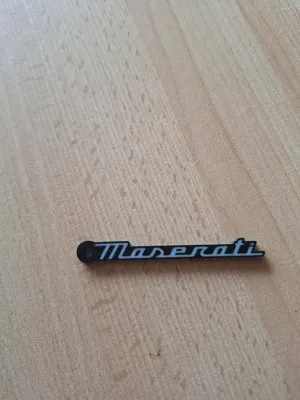 Maserati logo and wordmark keychain - Portachiavi Maserati logo e ...