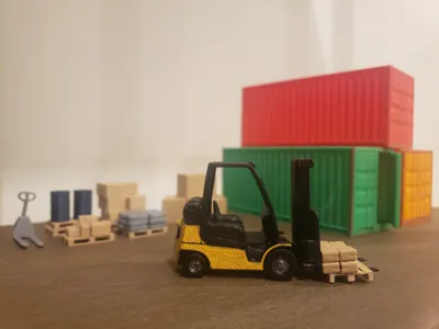1:40 Palleted Cargo Set with Pallet Jack - Free 3D Print Model - MakerWorld