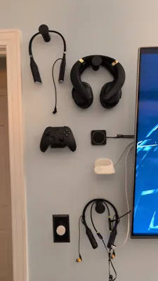 Xbox controller wall mount by motor-fuzzi MakerWorld: Download Free 3D ...