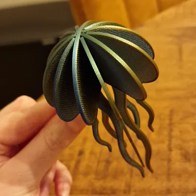 Jellyfish model by Toxvaerd - MakerWorld